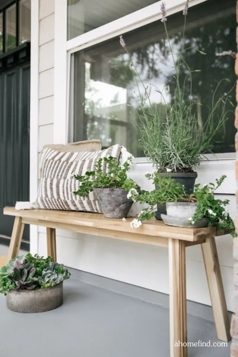 10+ Spring Front Porch Decorating Ideas for a Beautiful Porch