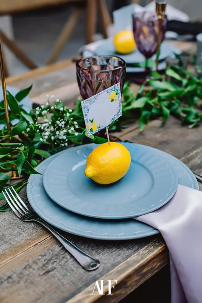 10 Amazing Summer Table Setting Ideas to Try This Season