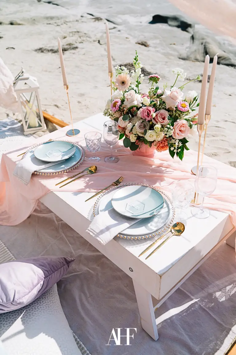 10 Amazing Summer Table Setting Ideas to Try This Season