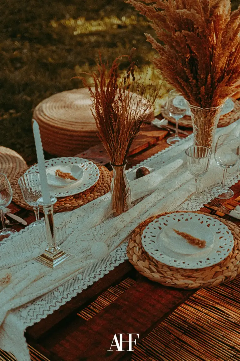 10 Amazing Summer Table Setting Ideas to Try This Season